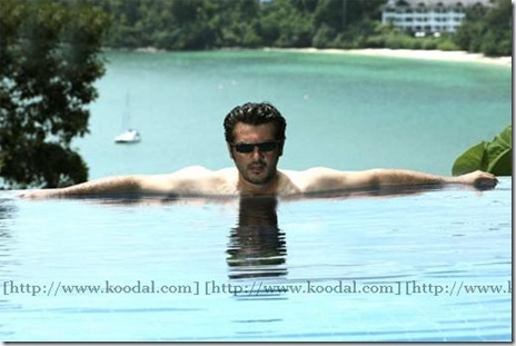 Inside MJ's Mind: Manoj : The Game in Billa Swimming Pool Style